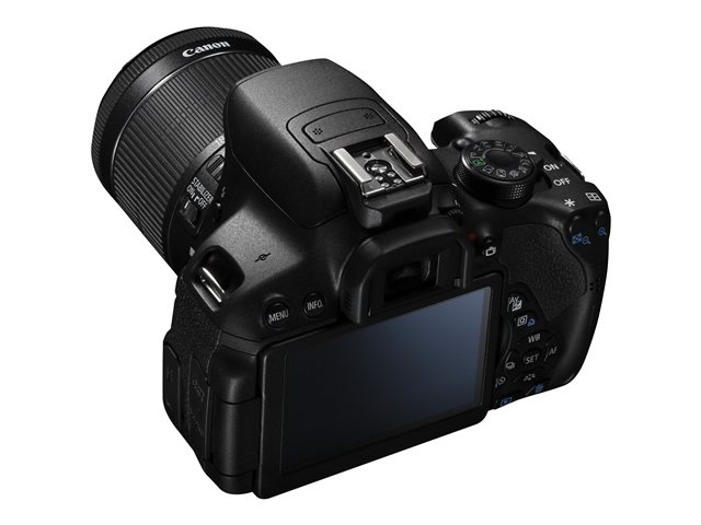 8596B051 - Canon EOS 700D - digital camera EF-S 18-135mm and EF 40mm ...