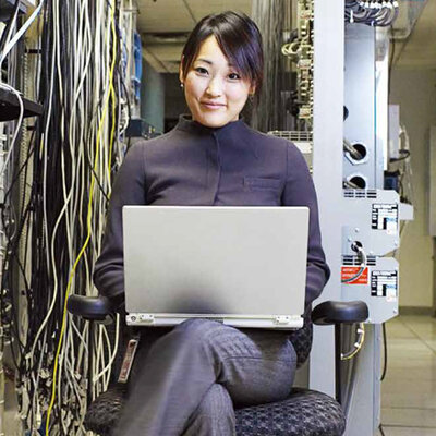 APC Smart-UPS SRT 5000VA RM - UPS - 4500-watt - 5000 VA | Dell UK