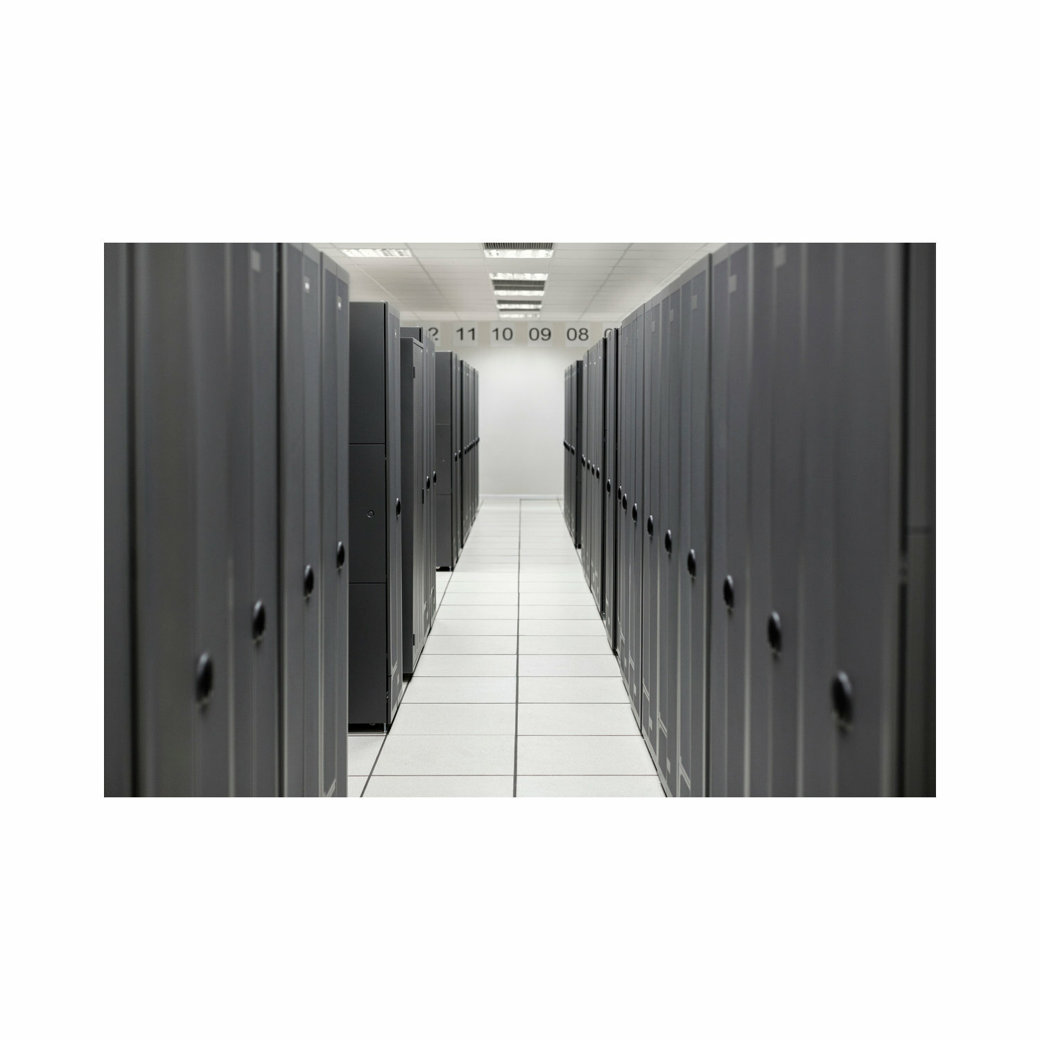 Broadcom MegaRAID MR408I-O - storage controller - SATA 6Gb/s / SAS 12Gb ...