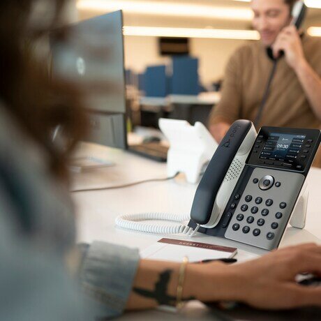 Poly Edge E300 - VoIP phone with caller ID/call waiting - 3-way call ...
