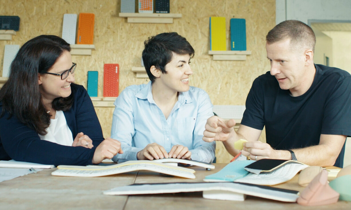 Logitech Lift Vertical Ergonomic Mouse - Pystyhiiri - ergonominen ...