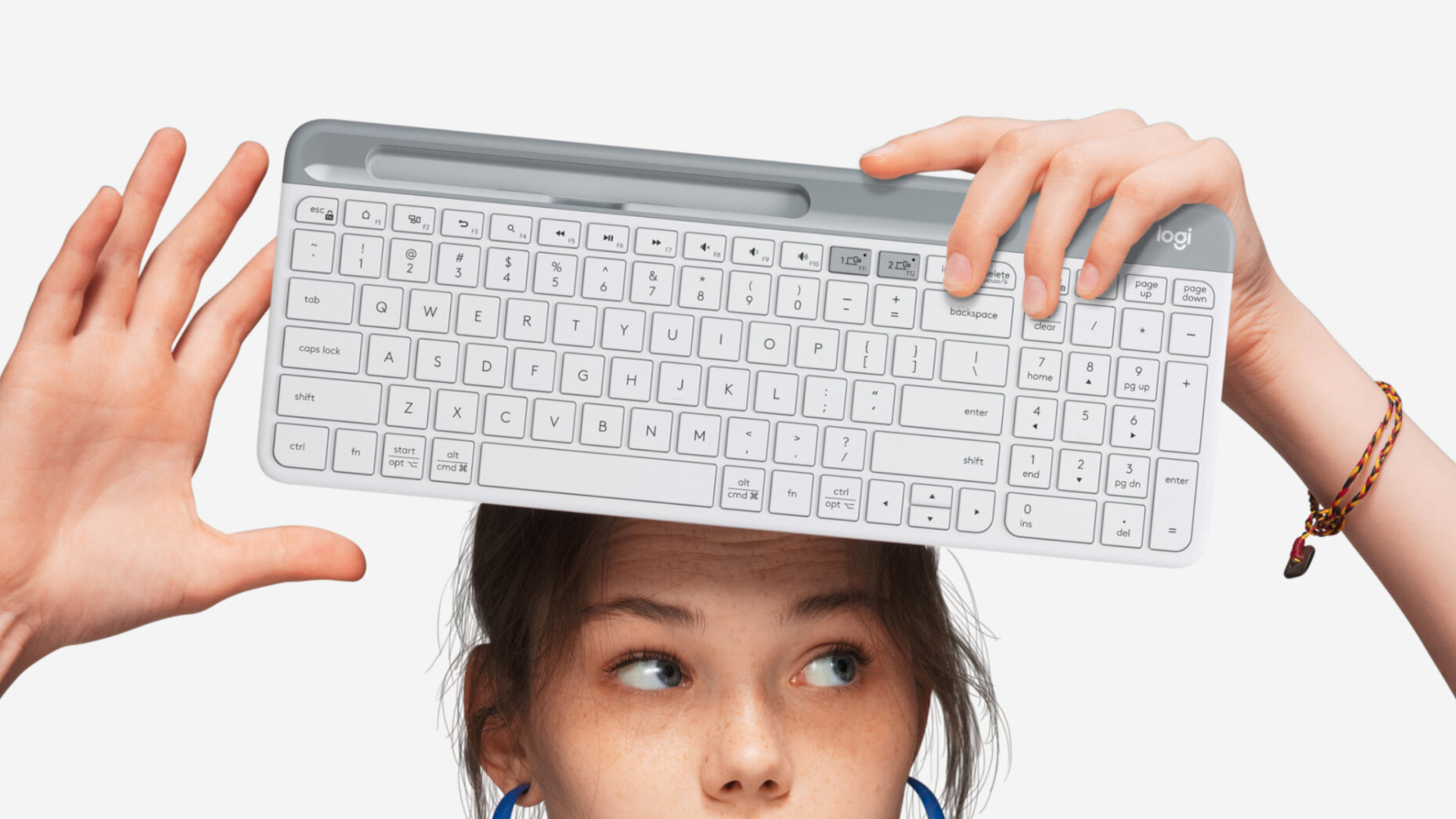 LOGITECH K580 SLIM MULTI-DEVICE TRÅDLÖST TANGENTBORD - Power.se