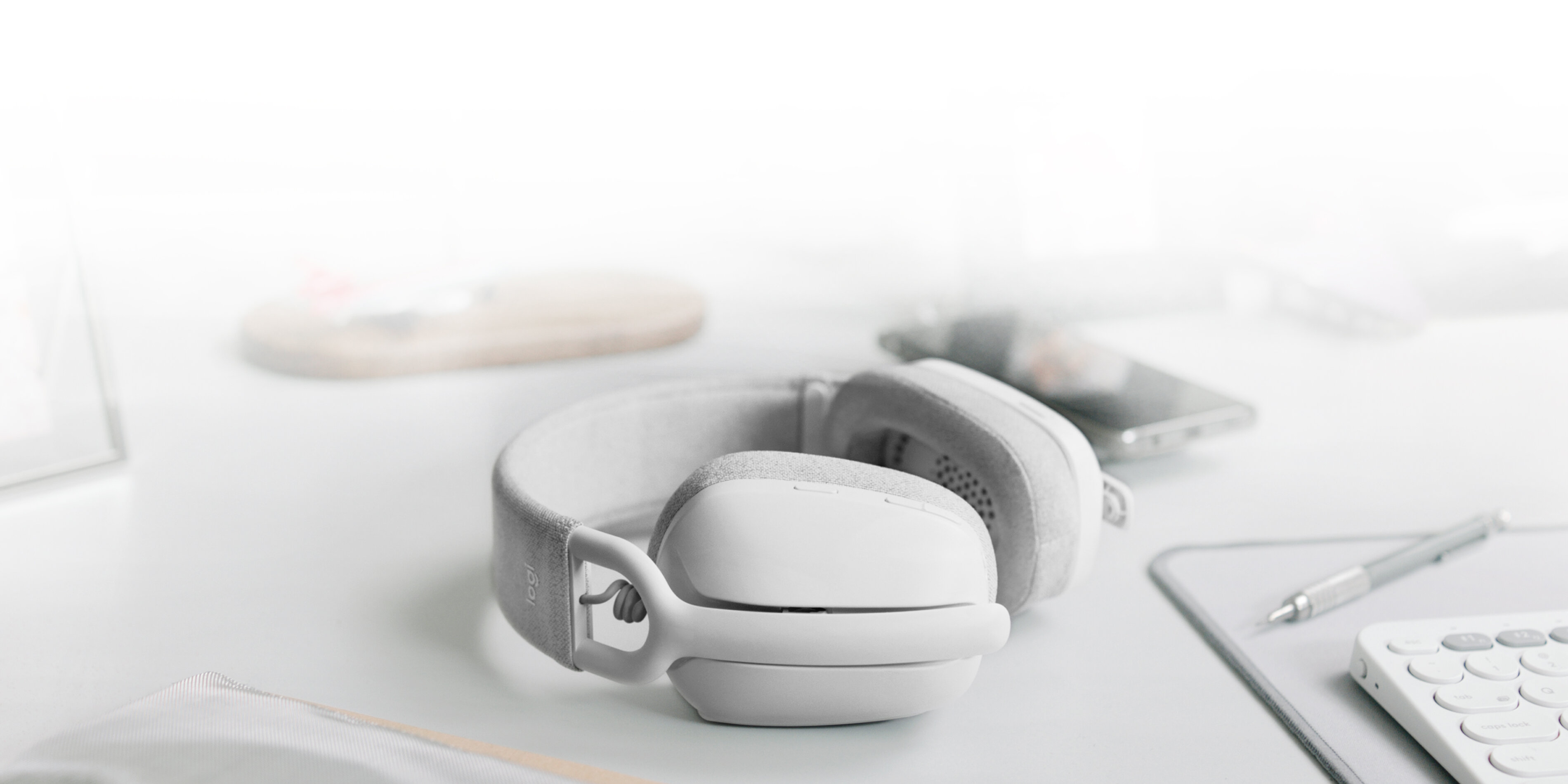 Logitech Zone Vibe 100 - Headset - full size - Bluetooth - wireless ...