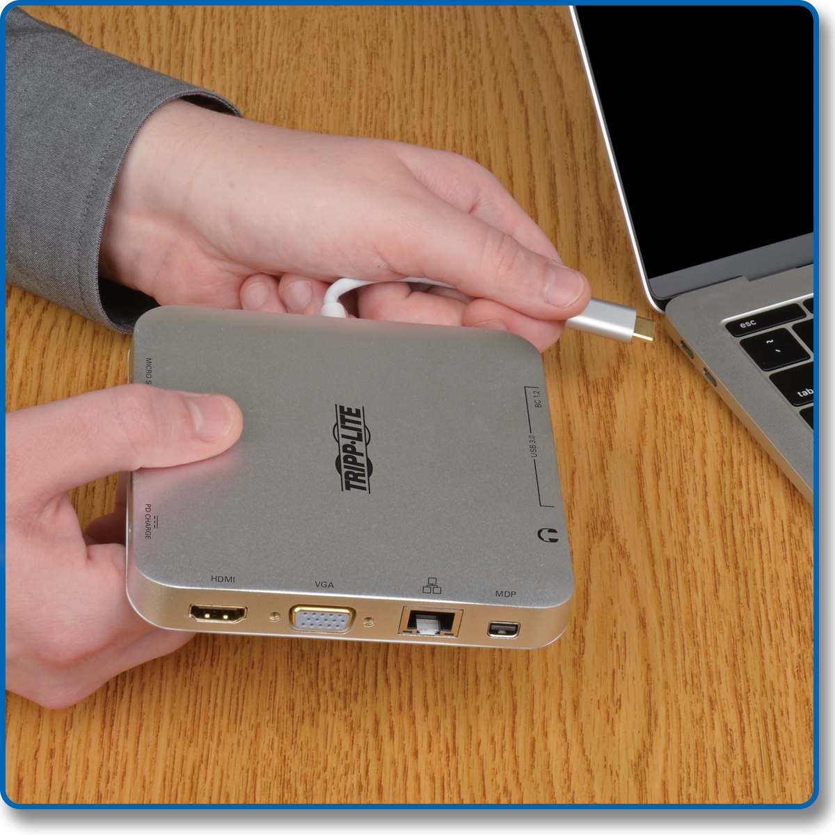 Tripp Lite USB C Laptop Docking Station w/ mDP, HDMI, VGA, GbE, 4K @ 30 ...