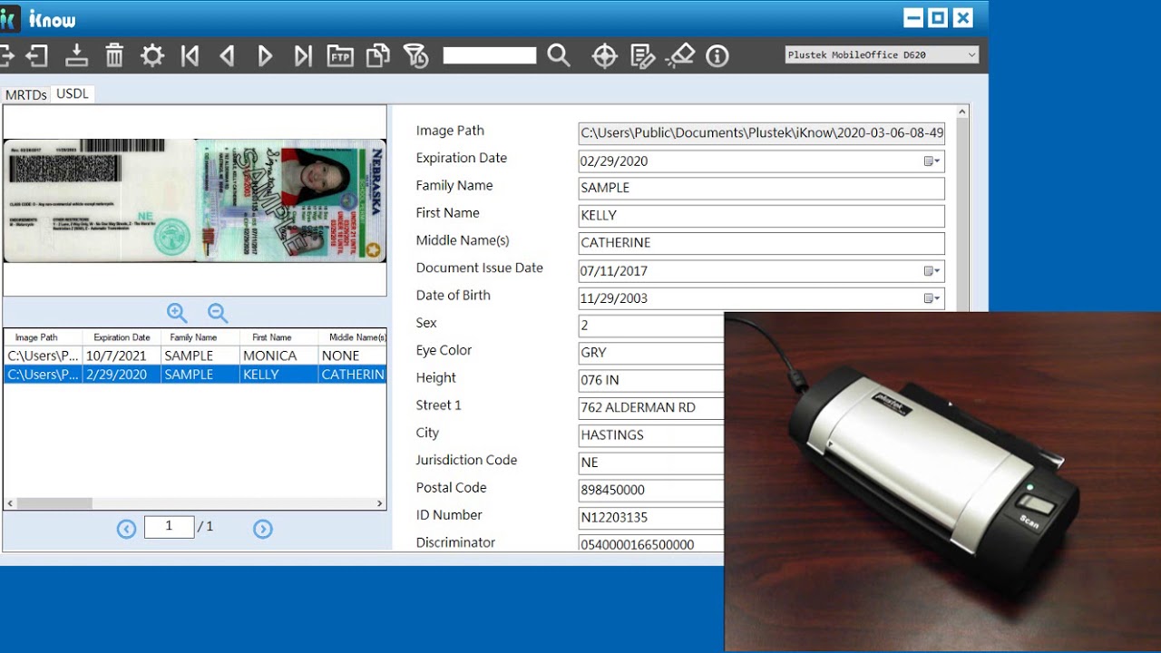 Plustek MobileOffice D620 - card scanner - portable - USB 2.0