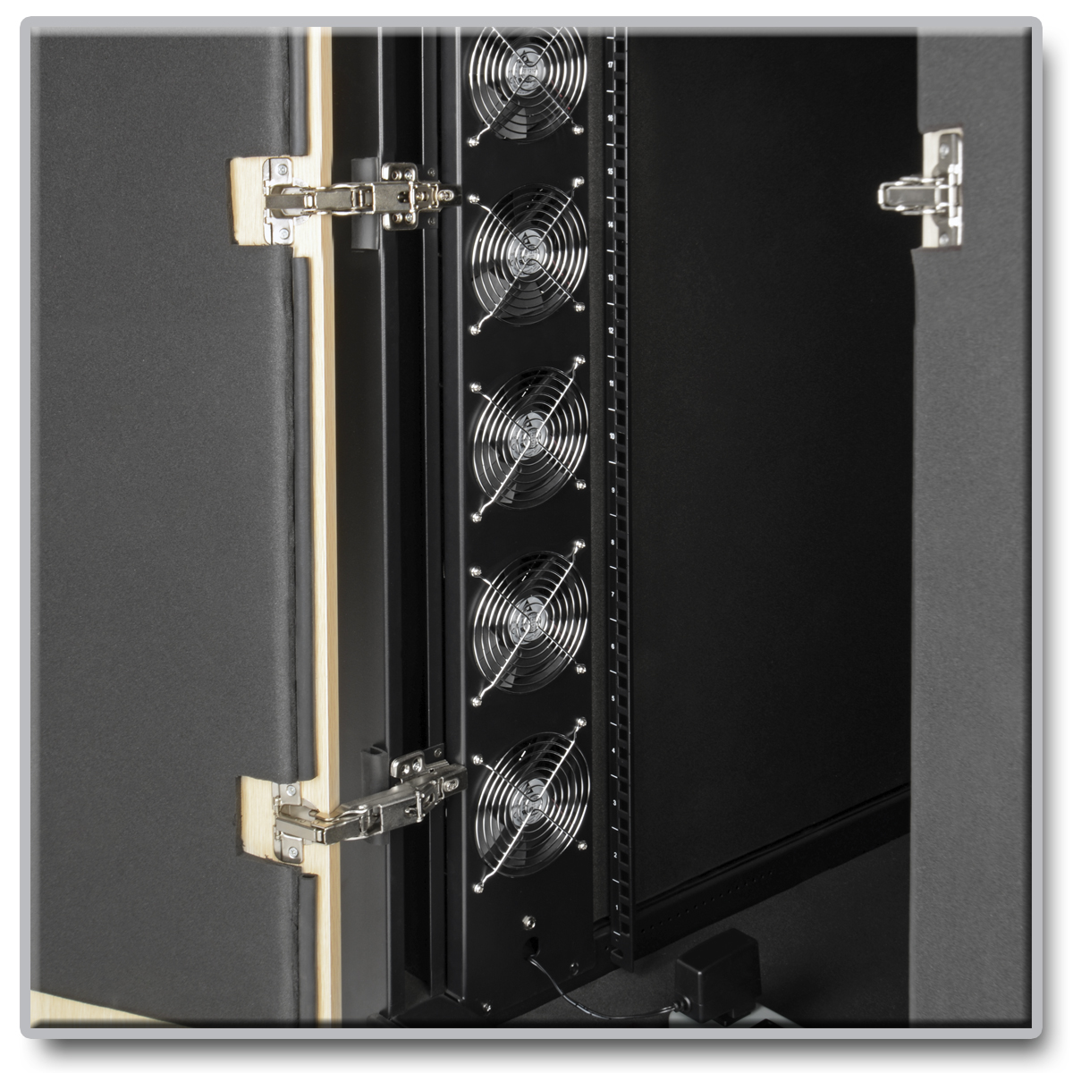 Tripp Lite 18U Soundproof Rack Enclosure Server Cabinet Quiet Acoustic ...