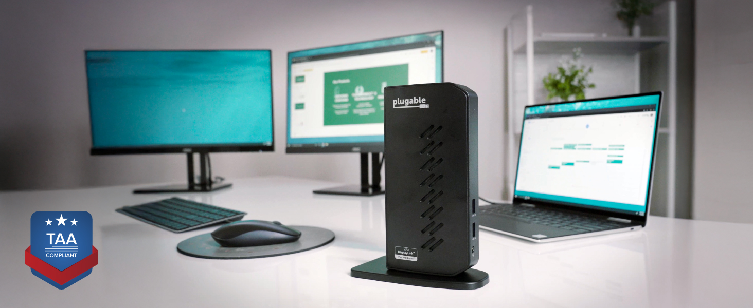 Plugable USB 3.0 and USB-C Universal Laptop Docking Station for Windows