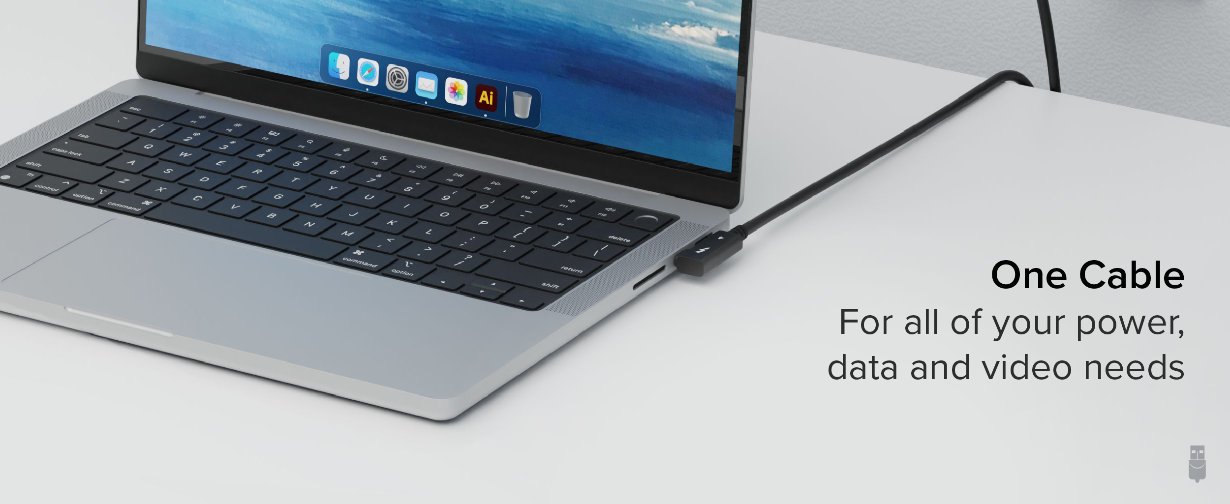 Plugable Thunderbolt 4 - 240W - EPR Cable with Right Angle Connector